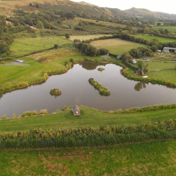 Spring Rock Fishery - Fisheries.co.uk