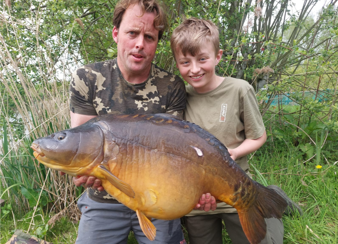 Field Aston Reservoir - Fisheries.co.uk