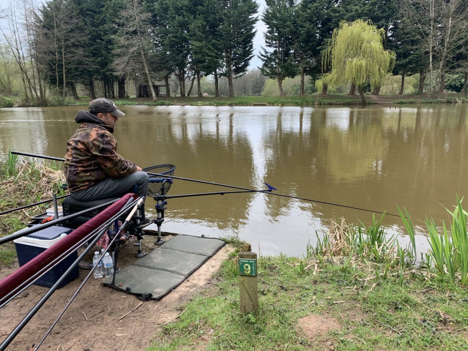 Pole Fishing - A guide to getting started - Fisheries.co.uk