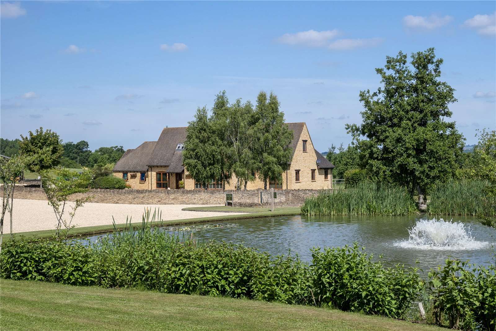 Lemington Lakes - Fisheries.co.uk