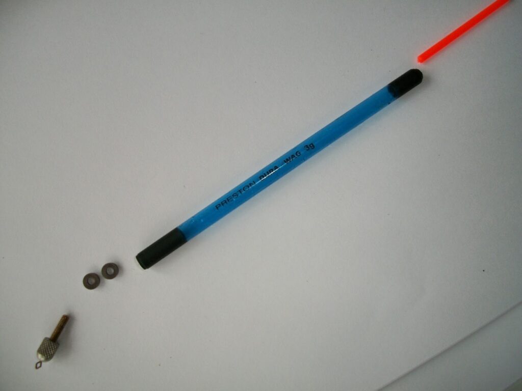 A Beginner’s Guide to fishing the Waggler - Fisheries.co.uk