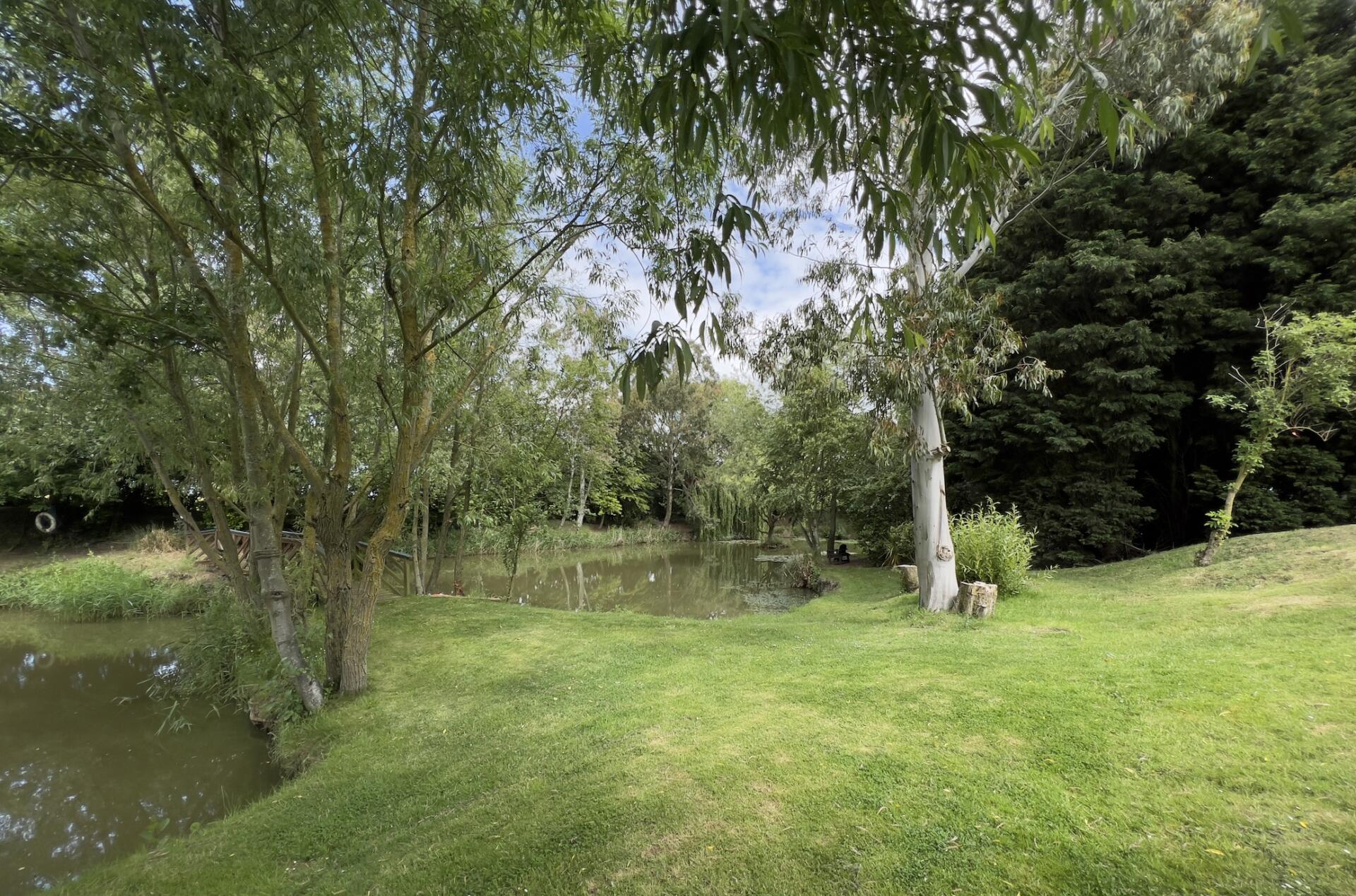 Strattons Farm - Cambridgeshire - Fisheries.co.uk