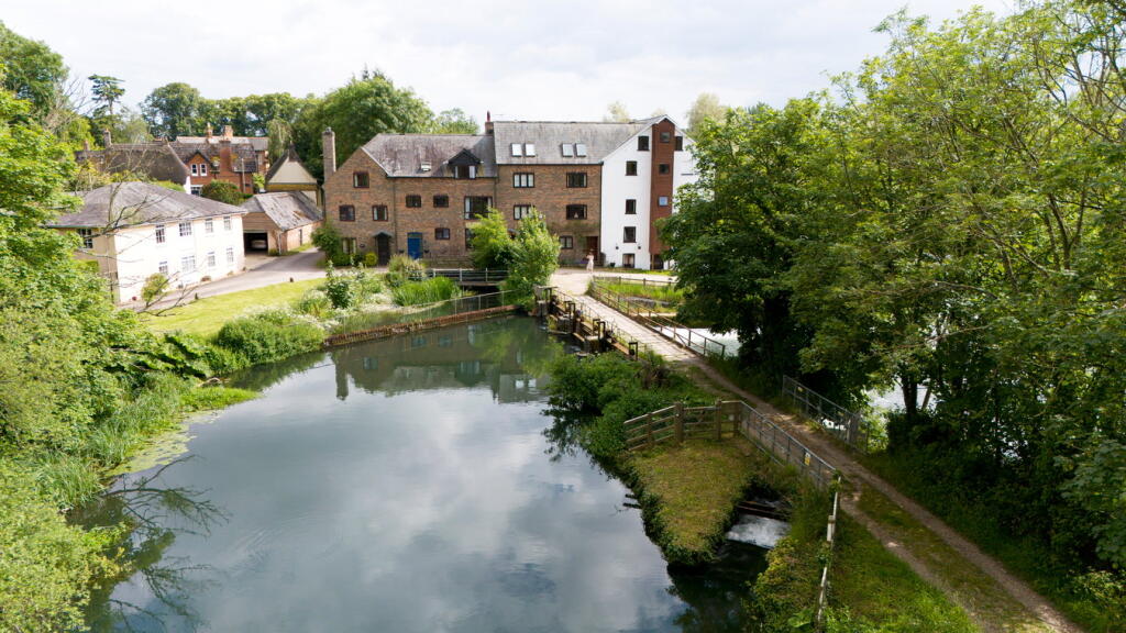 Bickton Mill, Fordingbridge - Fisheries.co.uk